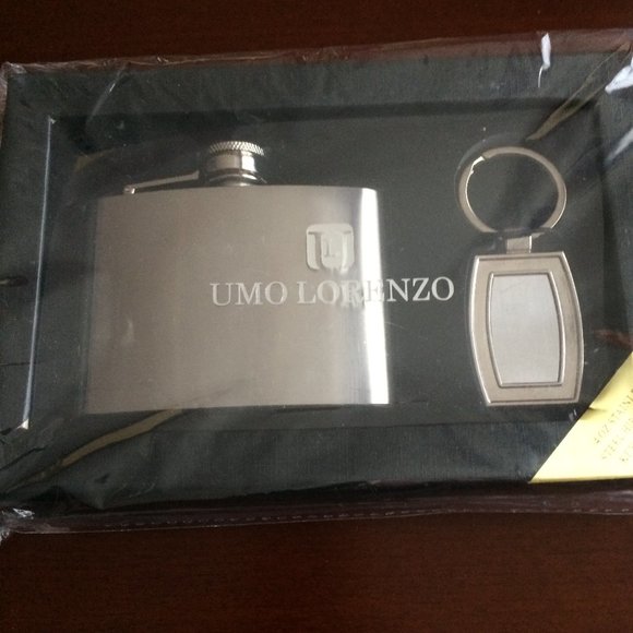 Umo Lorenzo | Accessories | Umo Lorenzo Stainless Flask And Keychain ...